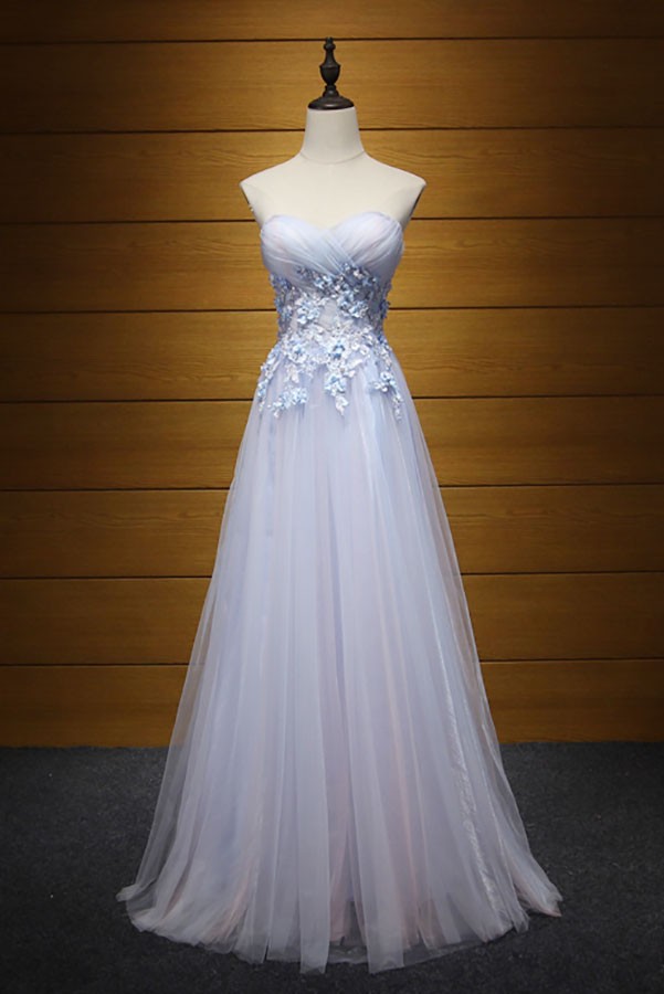 Dreamy A Line Sweetheart Floor Length Tulle Prom Dress With Appliques